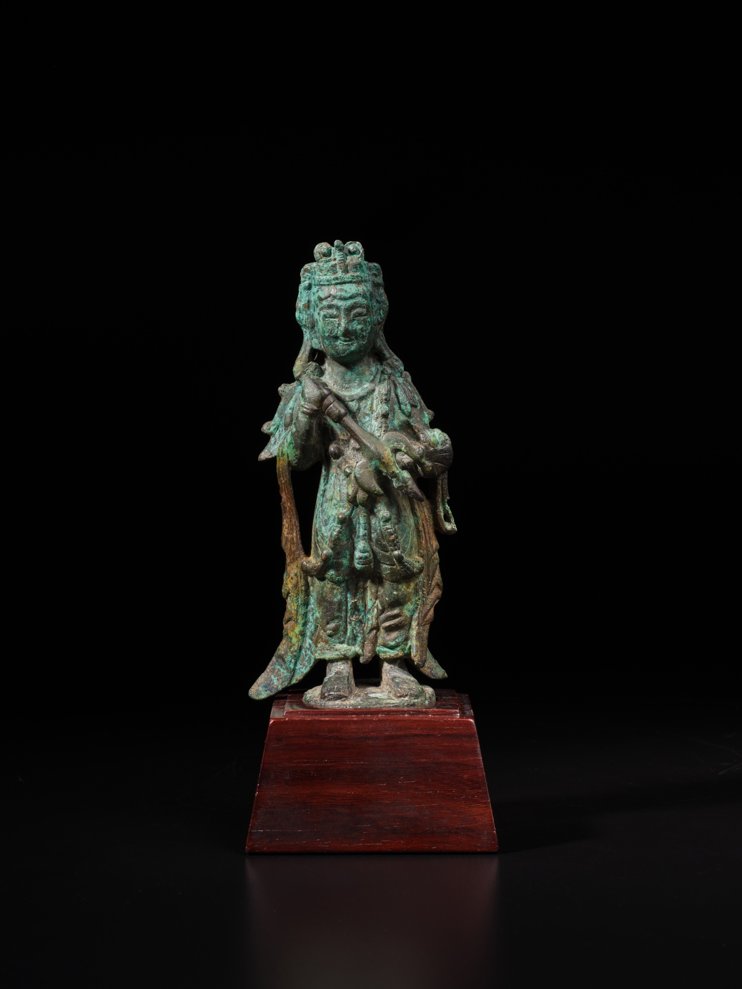A large bronze figure of a Bodhisattva, Nanzhao kingdom, circa 8th ...