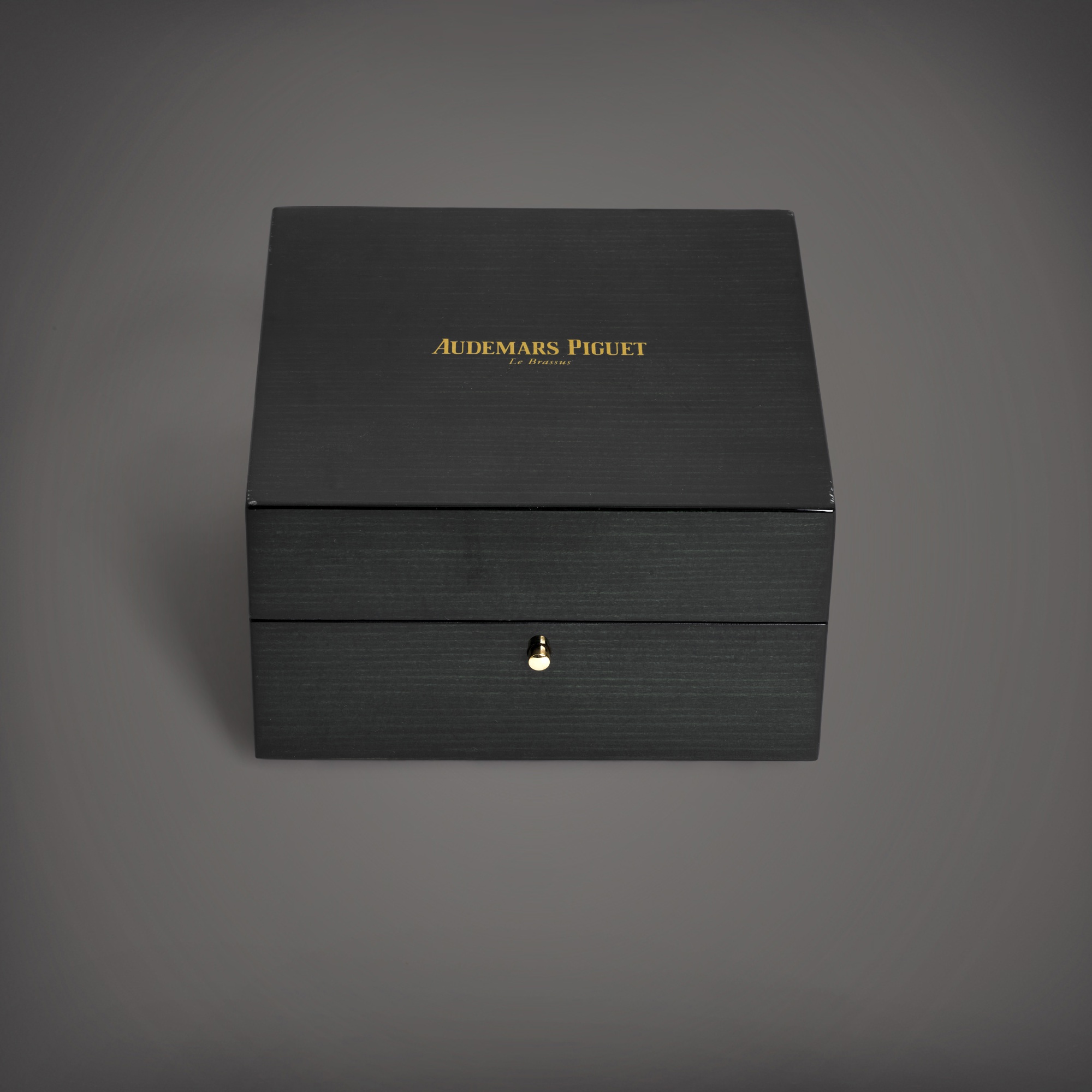 A presentation cases with outer packaging | Circa 2005 | Fine Watches ...