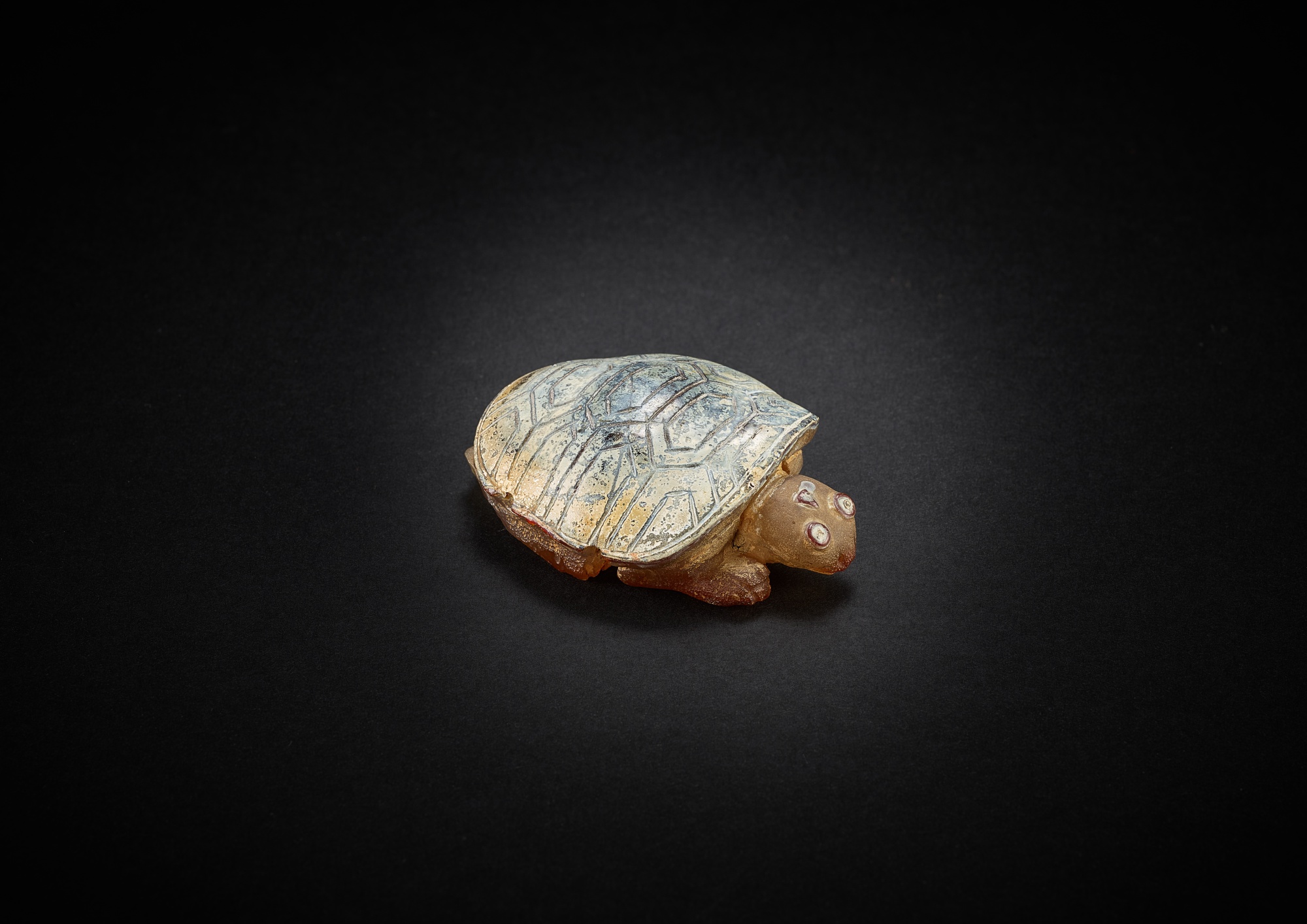 An agate turtle, Shang dynasty or later | 商或以後 瑪瑙龜 | Important Chinese ...