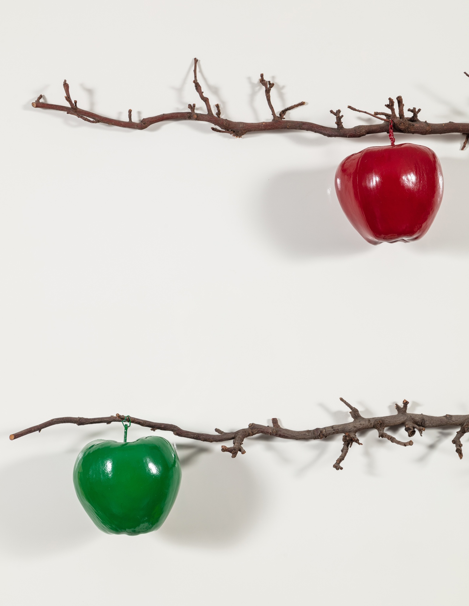 Grosse Pomme sur Cordon | Art Contemporain Day Auction | 2022 | Sotheby's