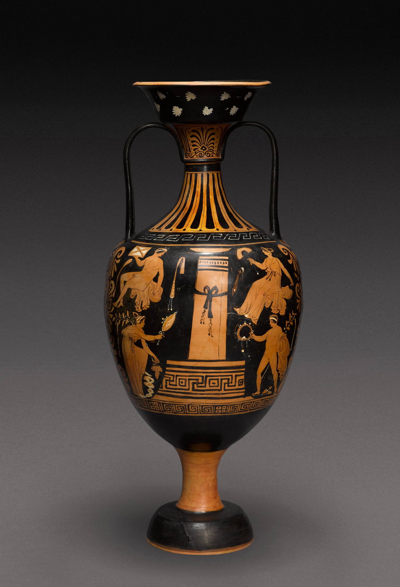A Large Apulian Red-figure Amphora, attributed to the Group of ...
