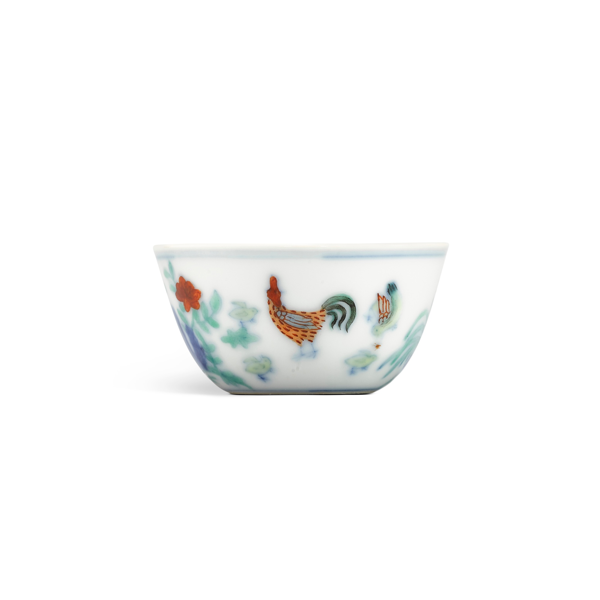 A fine doucai 'chicken' cup, Qing dynasty, Kangxi period | 清康熙 鬪彩雞缸盃 ...