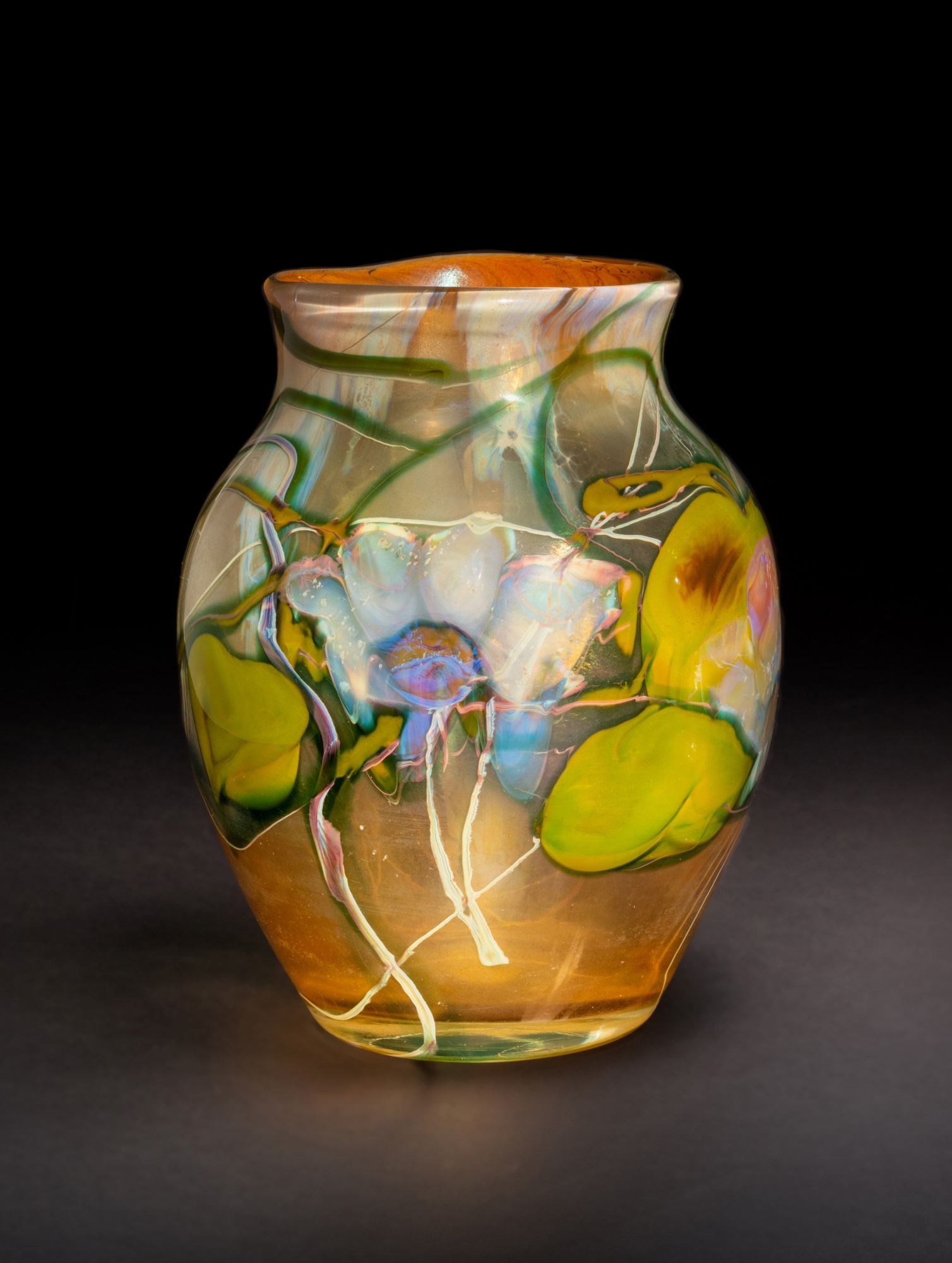"Water Lily" Paperweight Vase | The Doros Collection: The Art Glass of ...