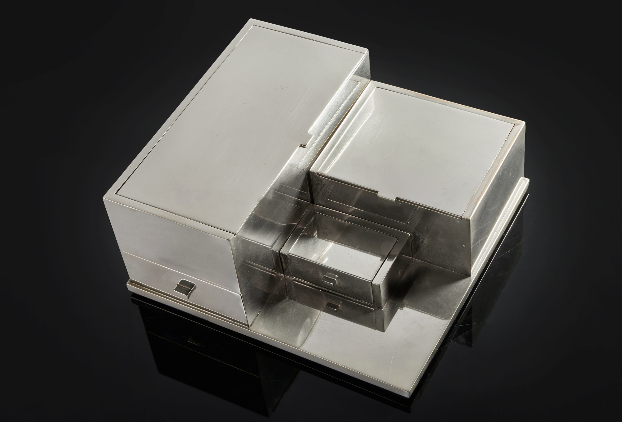 Coffret | The Perelman Collection: Masterworks of Design | | Sotheby's