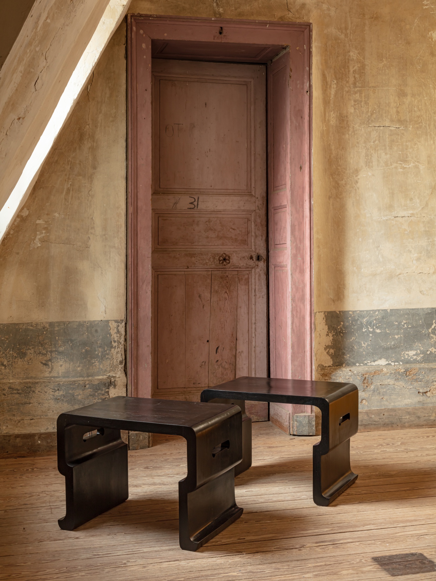 A set of four ebony side tables, circa 2000 | Ensemble de quatre tables ...