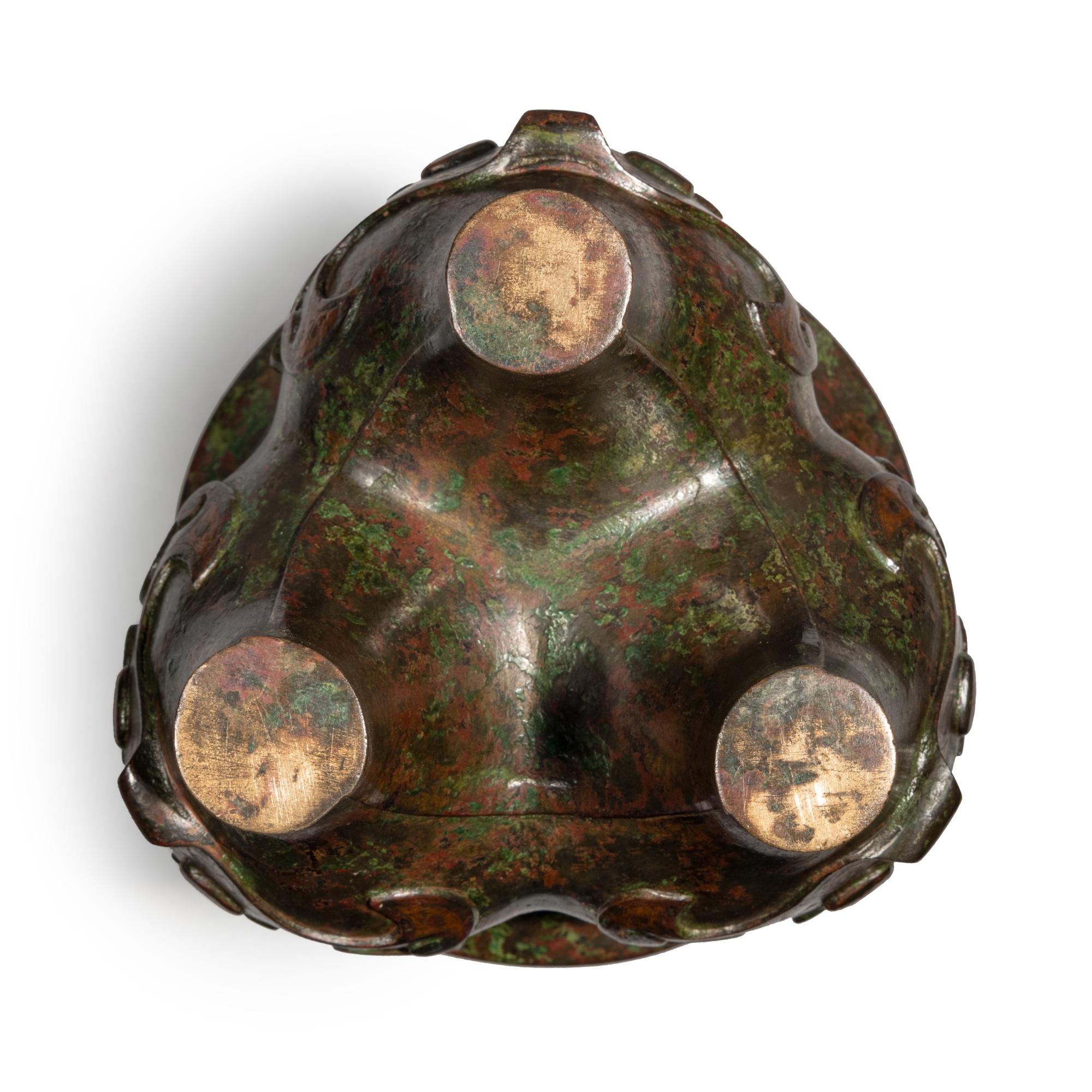 An archaistic copper-inlaid bronze tripod censer (Ding), Ming dynasty ...