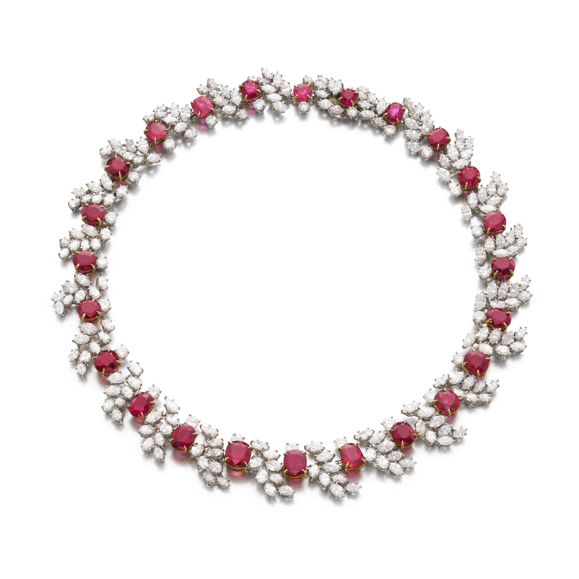 Ruby and diamond necklace | 海瑞溫斯頓紅寶石及鑽石項鏈 | Magnificent Jewels and ...