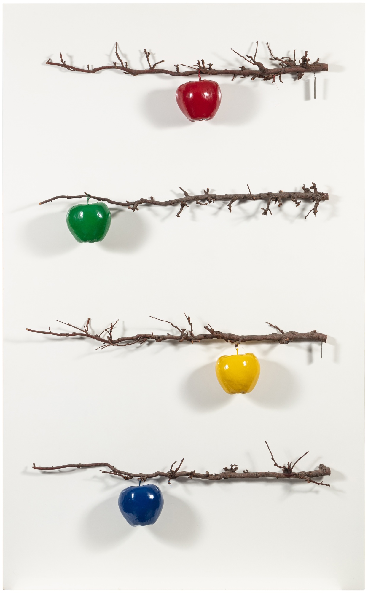 Grosse Pomme sur Cordon | Art Contemporain Day Auction | 2022 | Sotheby's